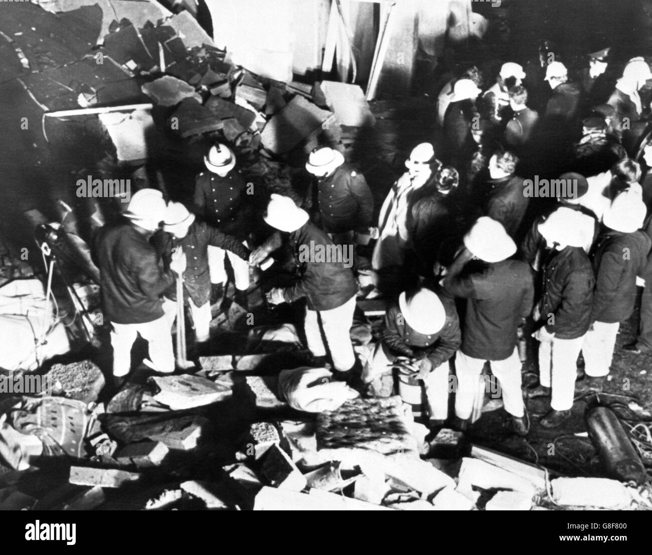 Droppin Well Bomb Attack - Ballykenny Stock Photo - Alamy
