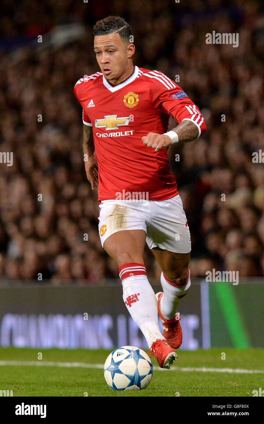 Memphis depay manchester united hi-res stock photography and images - Alamy