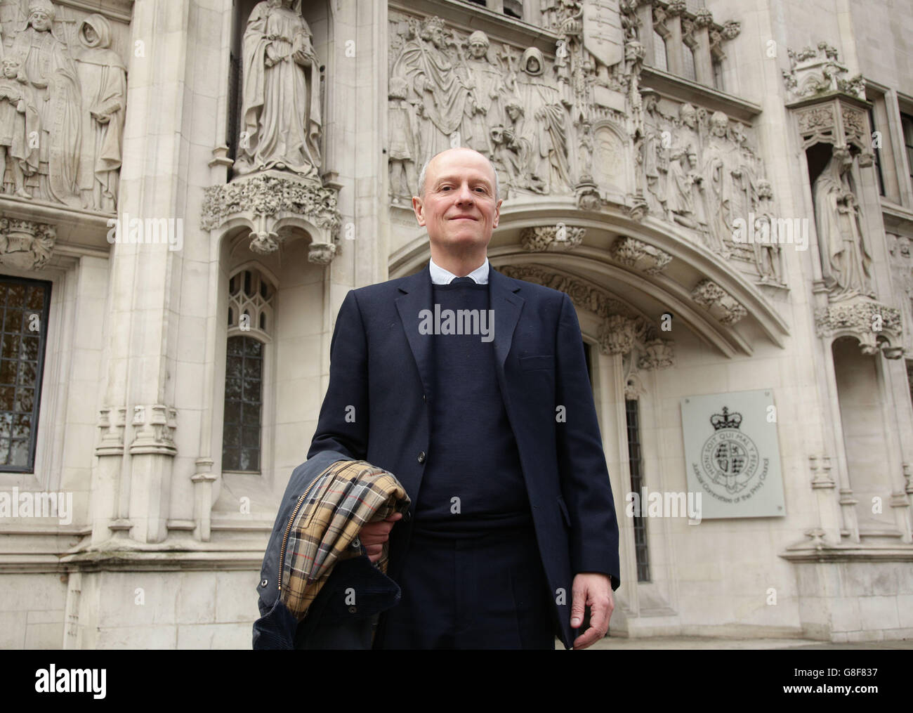 East london family court hi-res stock photography and images - Alamy