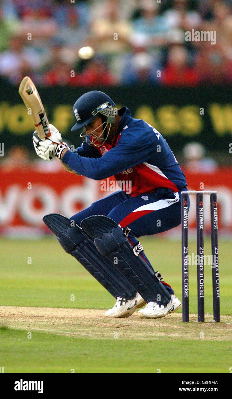 Natwest international triangular series hi-res stock photography and ...