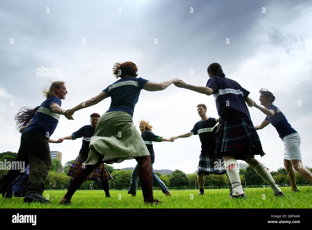 Royal Scottish dancers and representatives of the Make Poverty History ...
