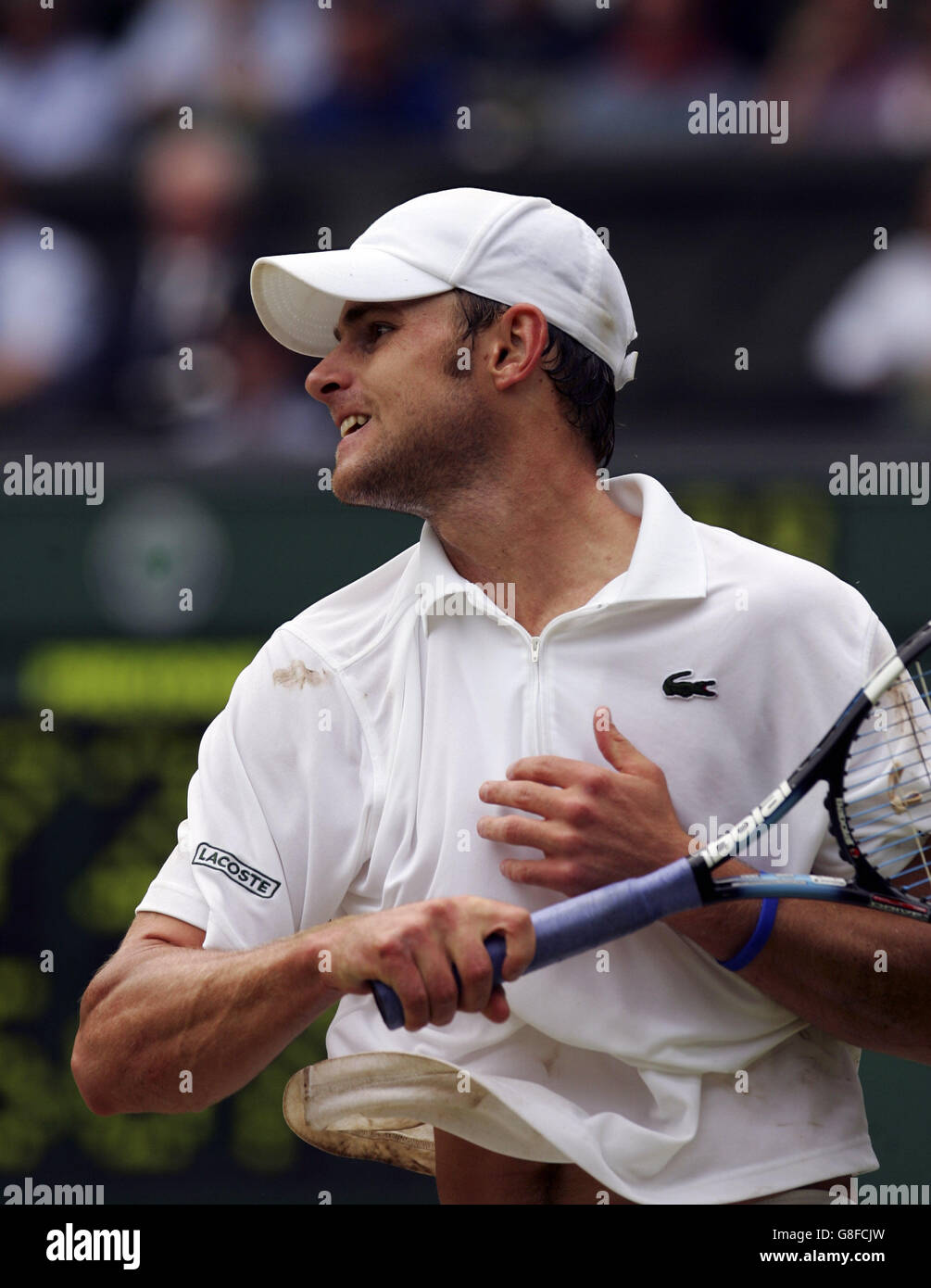 Andy roddick in action against thomas johansson hi-res stock photography and images - Alamy