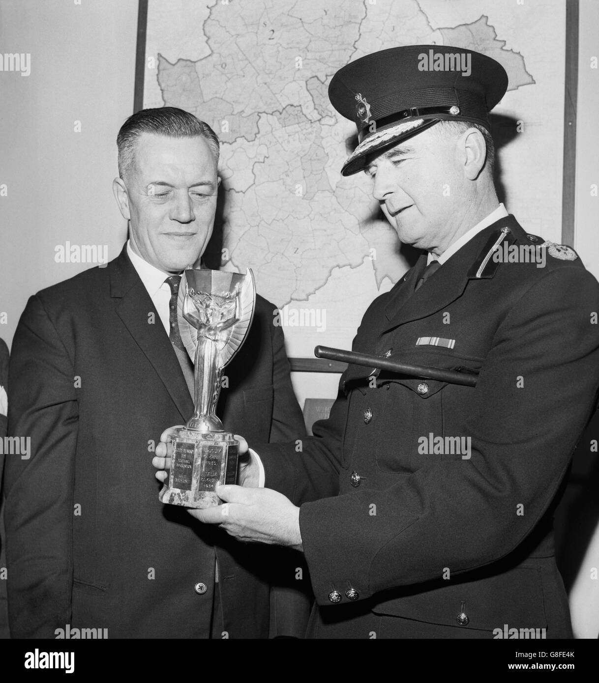 Left commander in chief Black and White Stock Photos & Images - Alamy