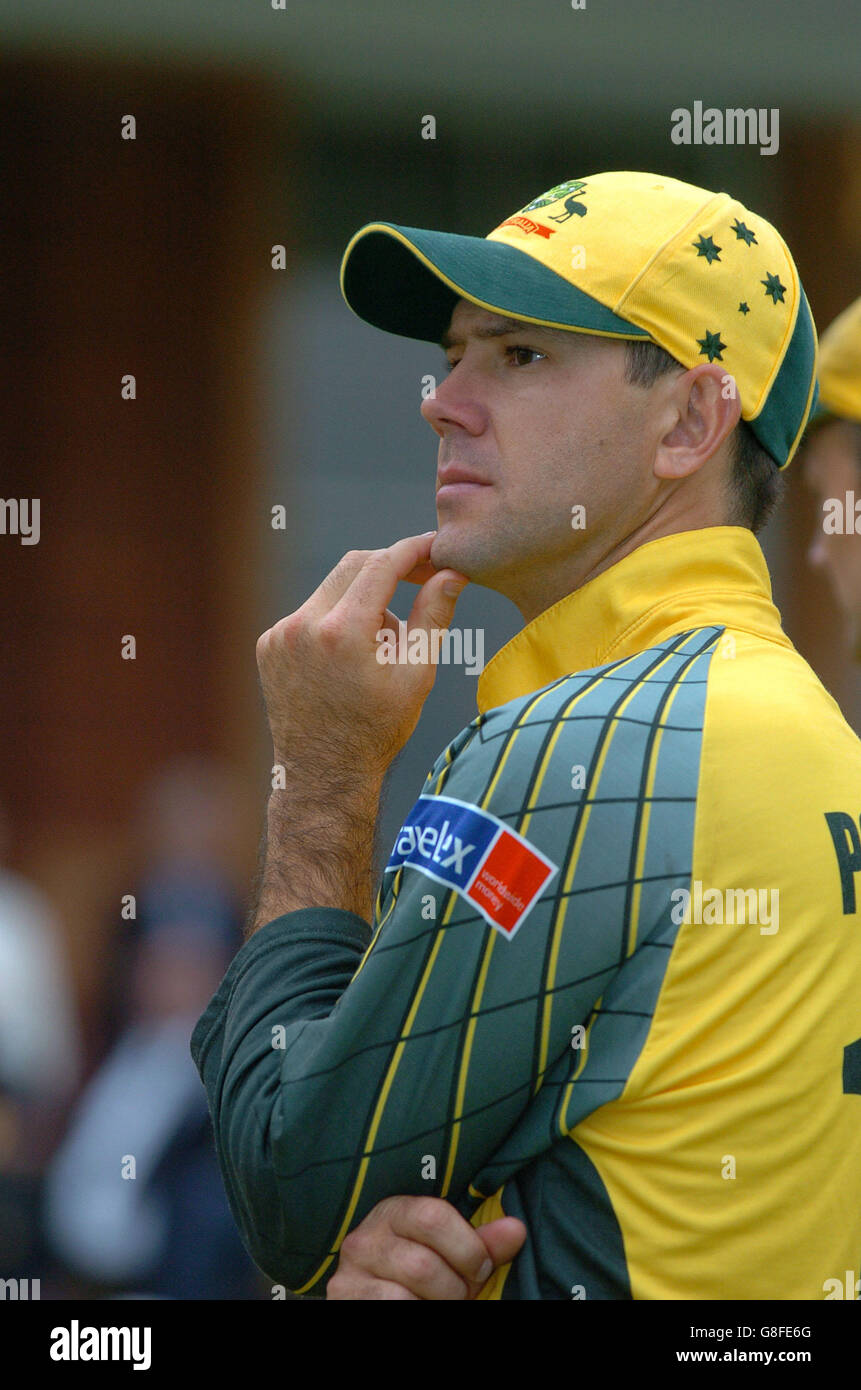 Australia's Ricky Ponting awaiting the award ceremony Stock Photo - Alamy