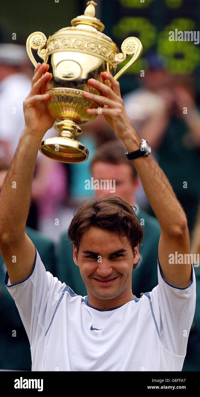 Switzerlands roger federer celebrates win hi-res stock photography and ...