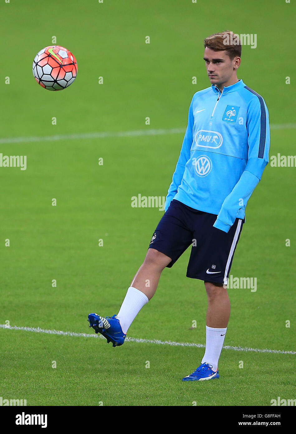 France's Antoine Griezmann (right) during a training session at Wembley ...