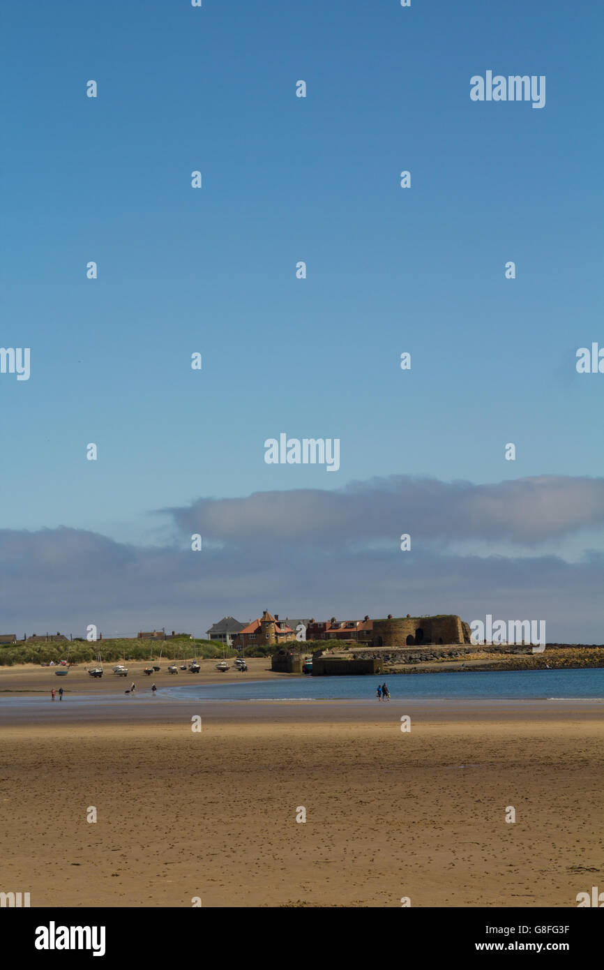 Beadnell village hi-res stock photography and images - Alamy