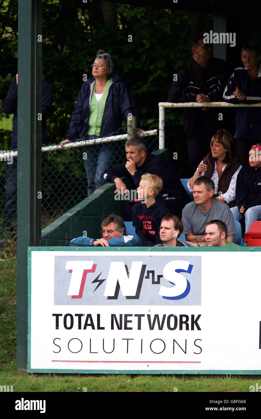 Network solutions hi-res stock photography and images - Alamy