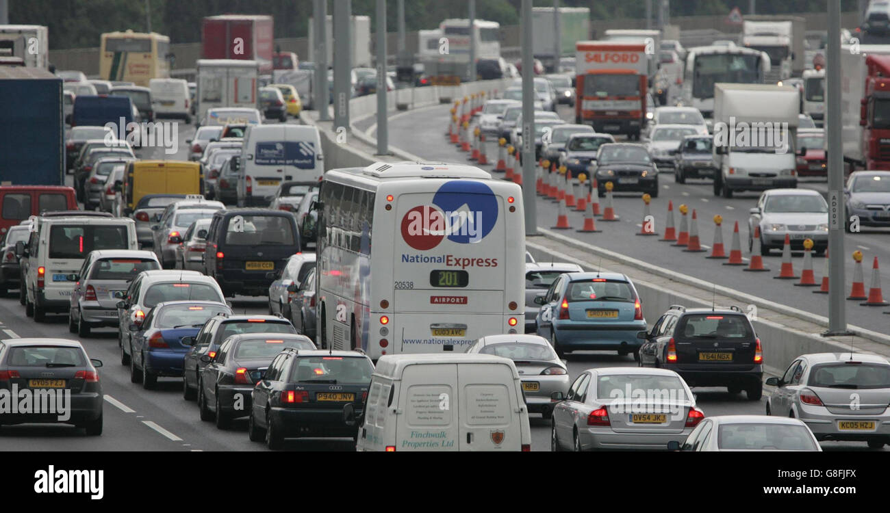 Traffic standstill on m25 hi-res stock photography and images - Alamy