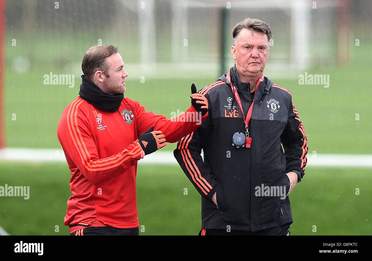 Wayne rooney training session carrington training complex hi-res stock ...