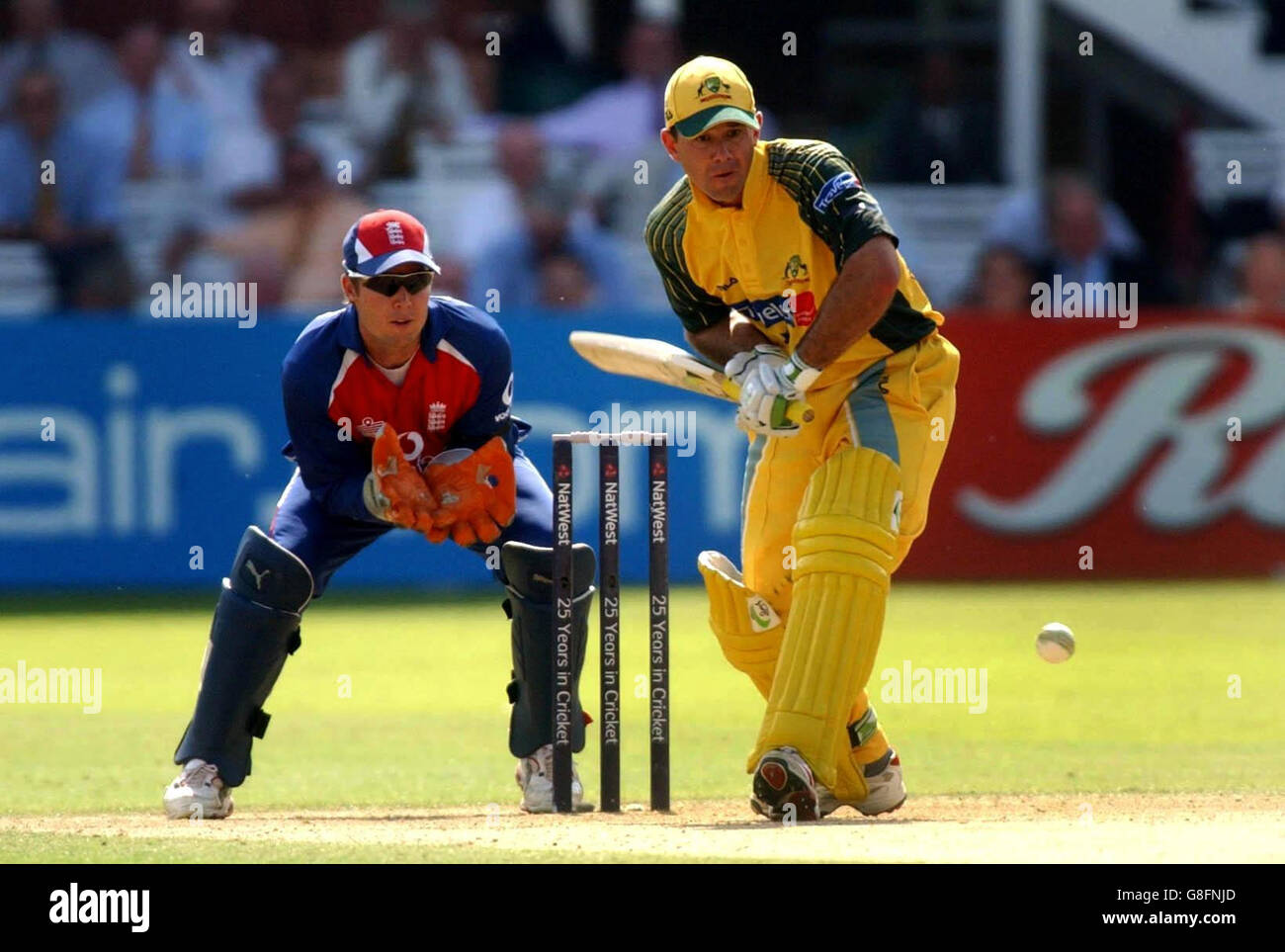 Cricket the natwest challenge 2005 england v australia lords hi-res ...