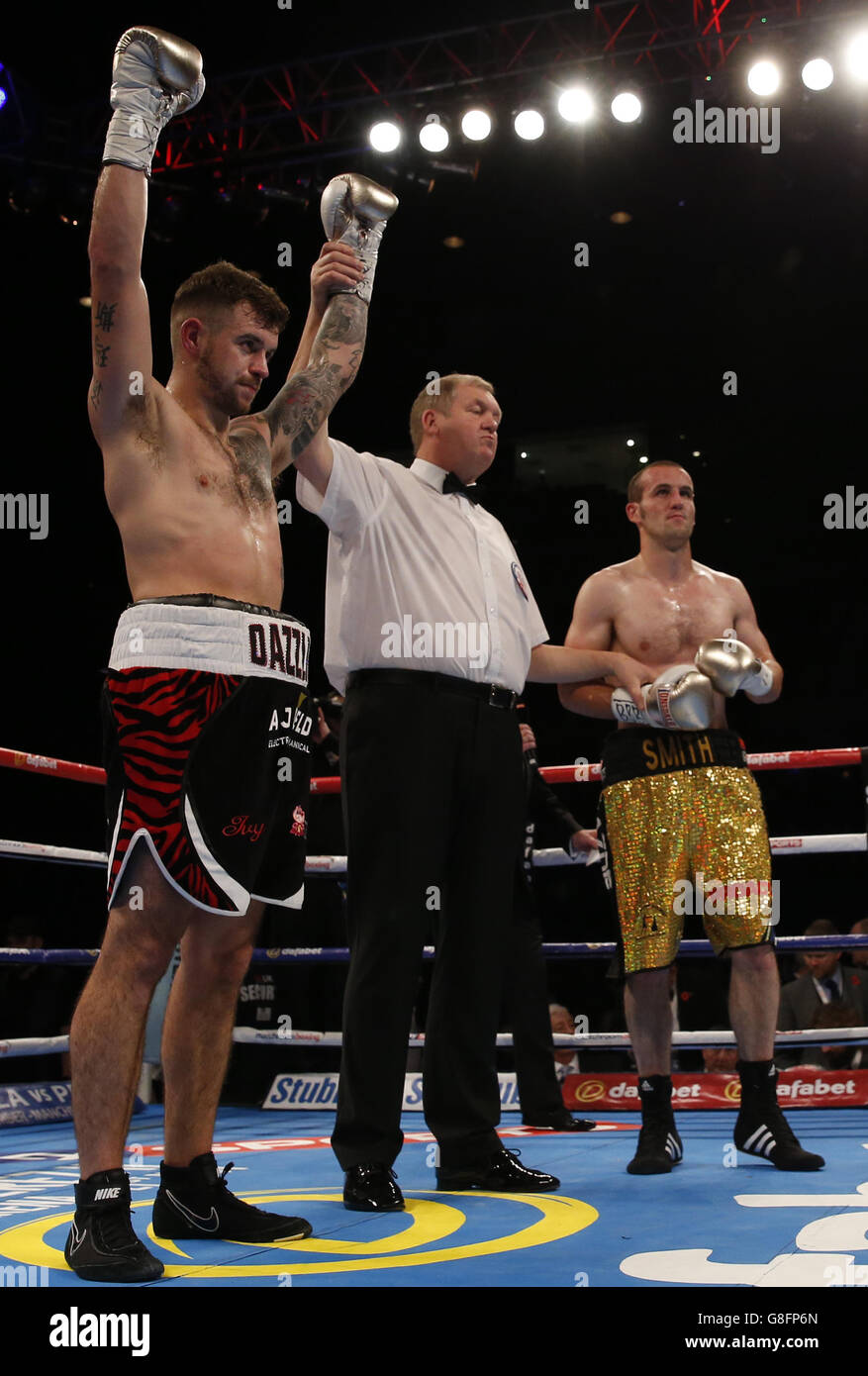 Tom Doran (left) celebrates after beating Rod Smith in their Eliminator ...