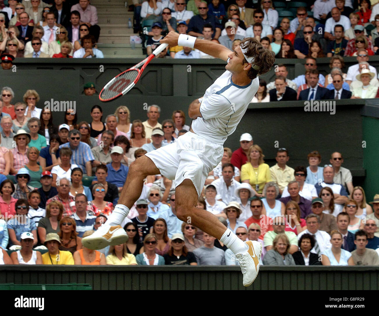 Action hl010705 hli wimbledoncollection wimbledonaction hi-res stock ...
