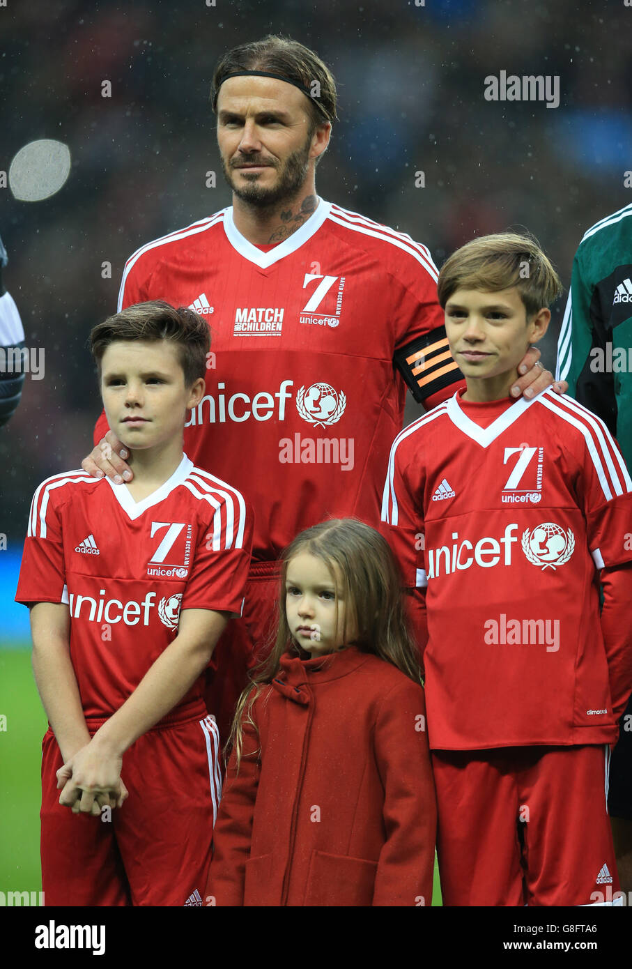 Great Britain and Ireland's captain David Beckham with his children ...