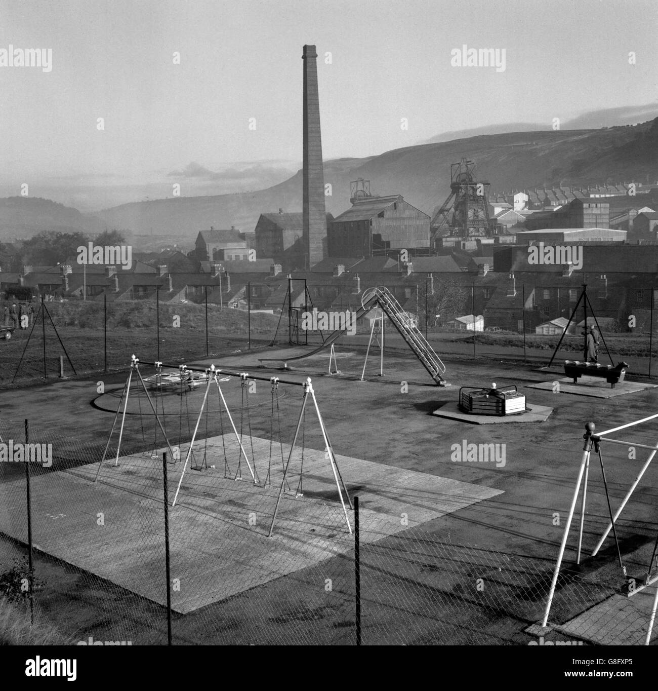 Coal slurry aberfan Black and White Stock Photos & Images - Alamy