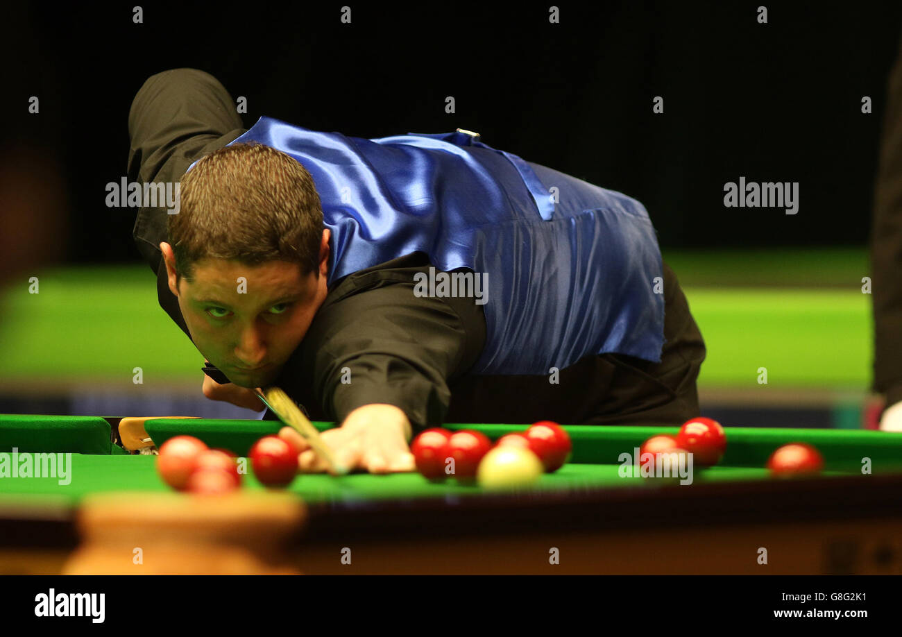 Stuart Carrington of Grimsby during day five of the 2015 Betway UK ...