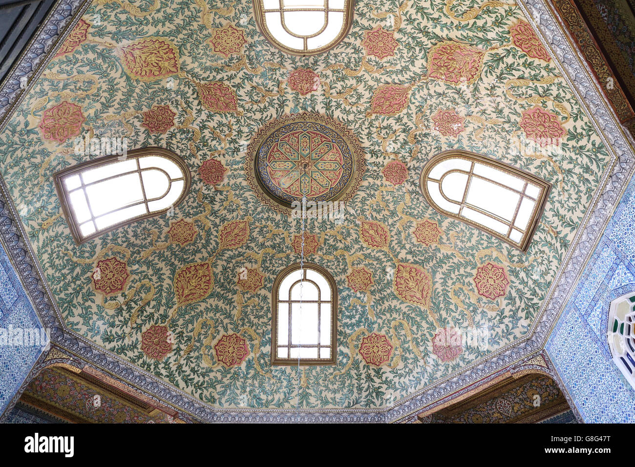 Dome of a Room in Topkapi Palace, Istanbul, Turkey Stock Photo - Alamy
