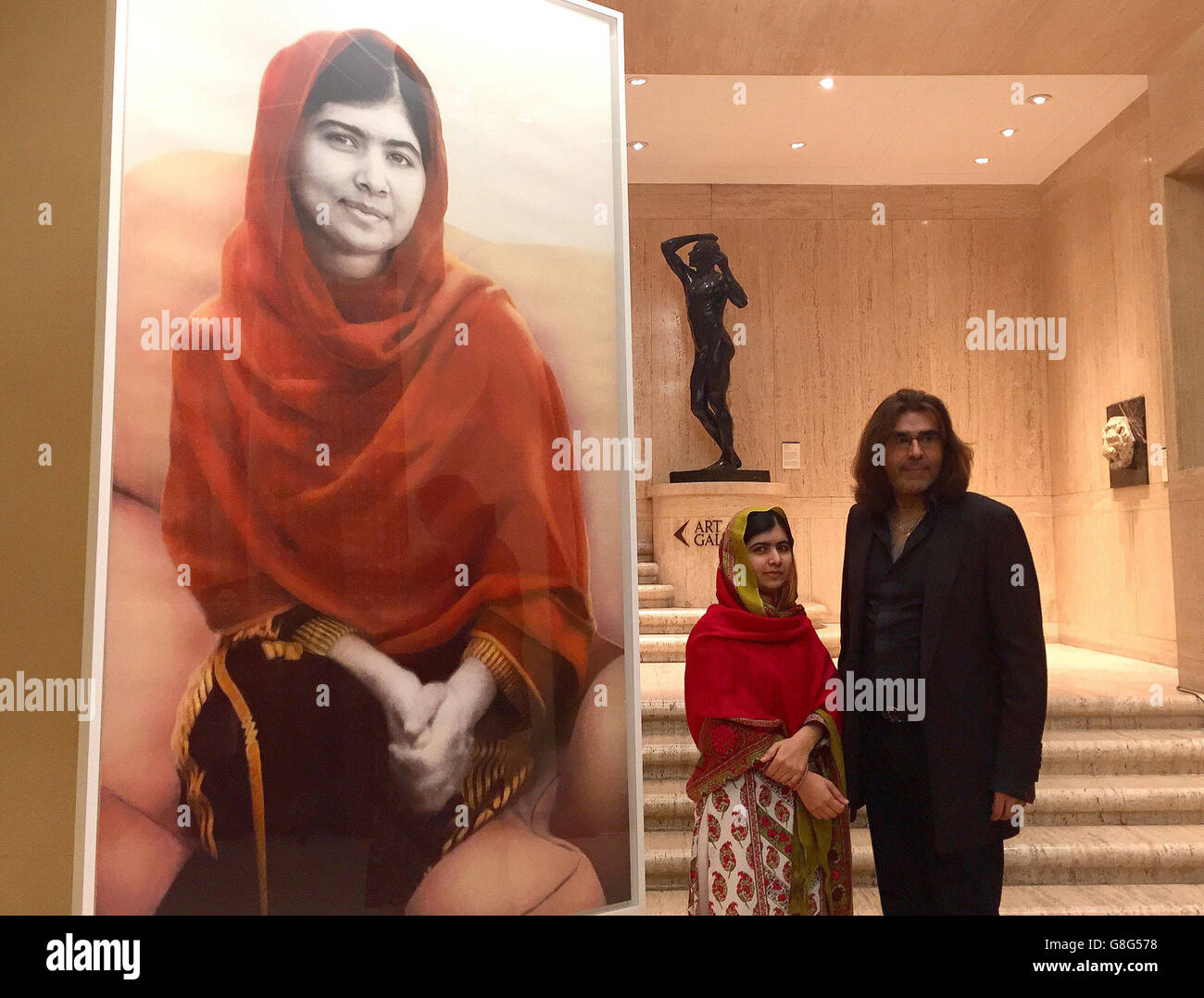 Malala yousafzai portrait hi-res stock photography and images - Alamy
