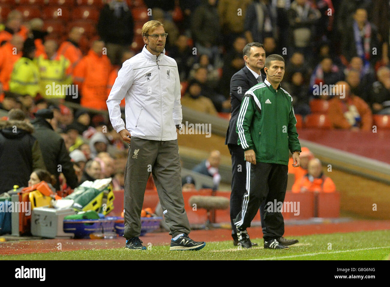 Liverpool manager jurgen klopp stands at the touchline hi-res stock ...