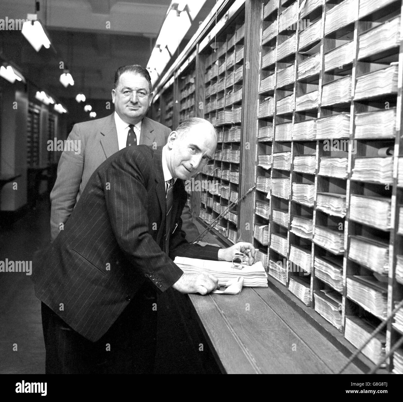 Fingerprint Department - New Scotland Yard, London Stock Photo - Alamy