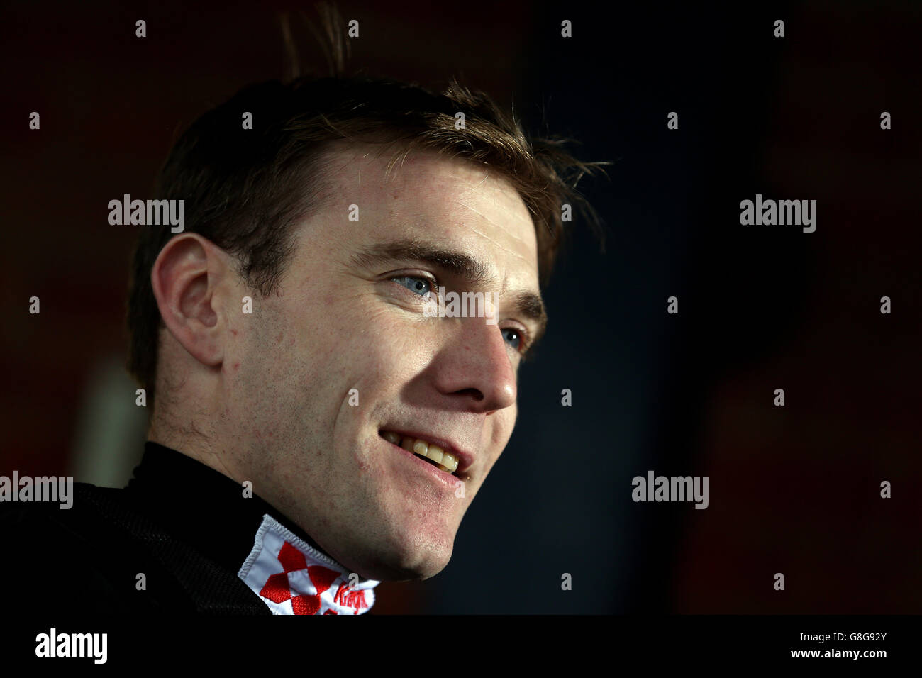 Jockey tom scudamore at ludlow racecourse hi-res stock photography and ...