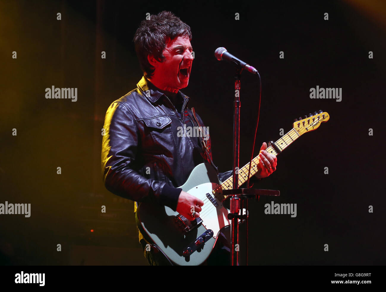 Radiox hi-res stock photography and images - Alamy