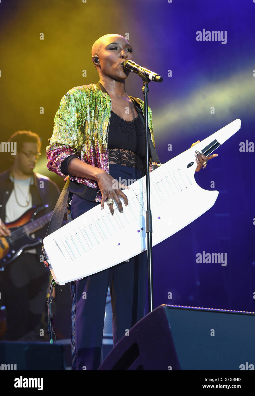 Laura Mvula performing during a concert hosted by Prince Harry's ...