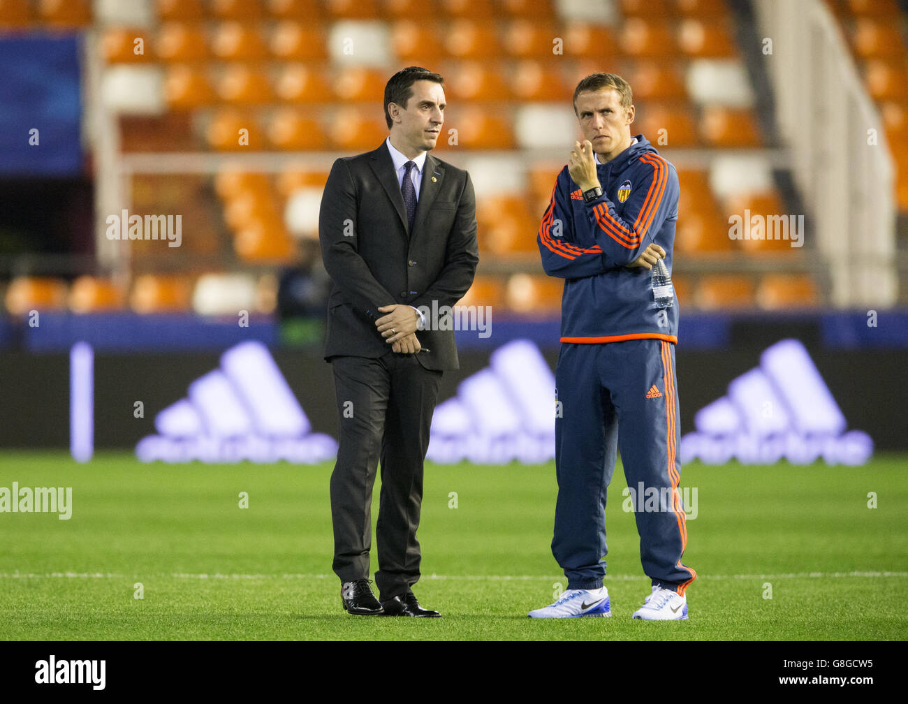 Valencia manager gary neville left and his assistant hi-res stock ...