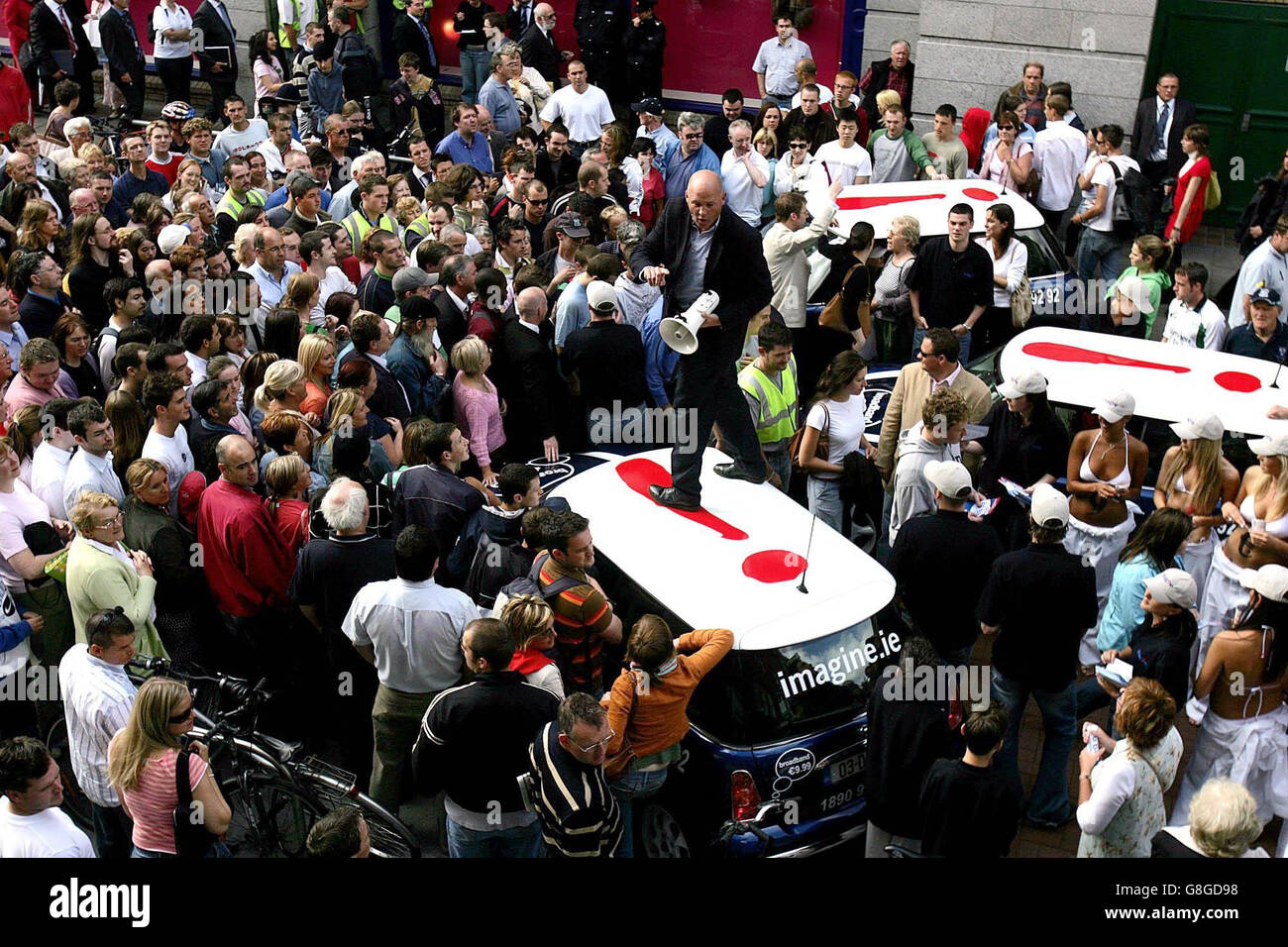 Founder of the Imagine Communications Group, Sean Bolger (centre ...