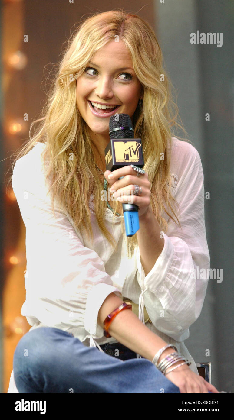 MTV's TRL - Total Request Live - Leicester Square. Kate Hudson during ...