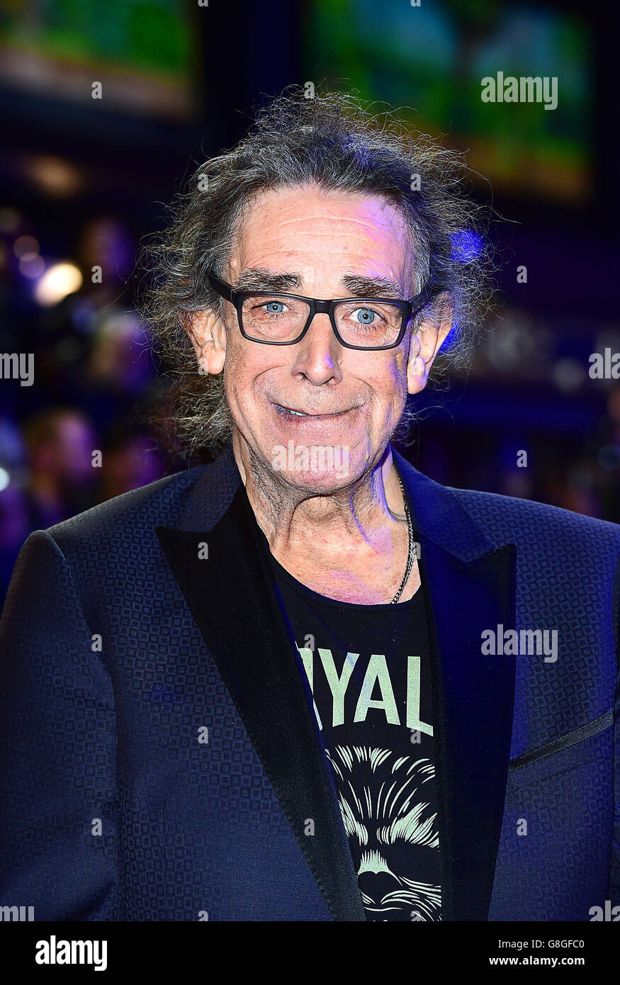 Peter Mayhew attending the Star Wars: The Force Awakens European ...
