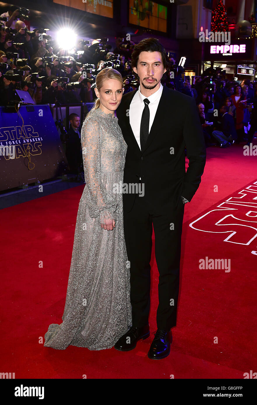Adam driver star wars 2015 hi-res stock photography and images - Alamy