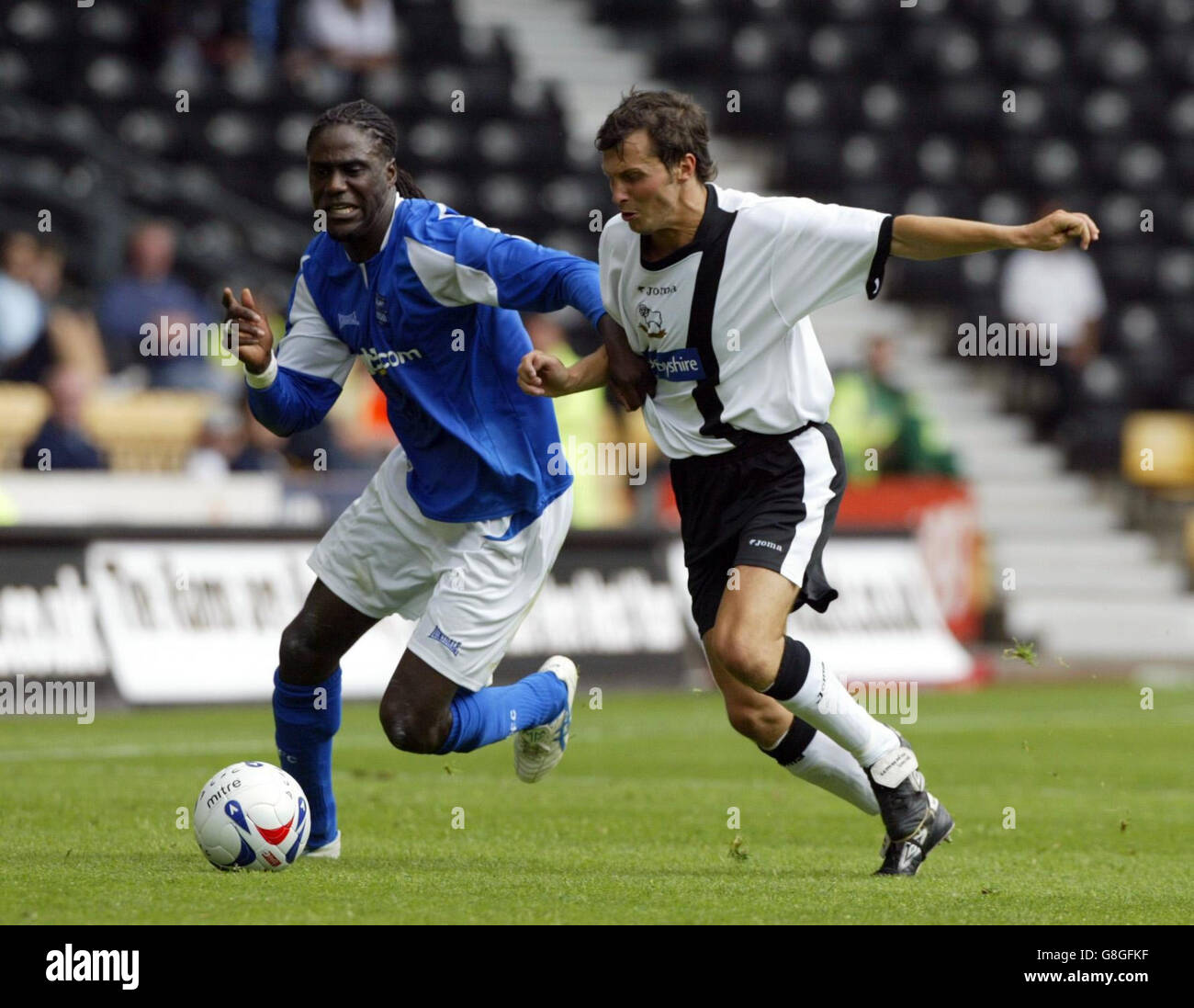 Tussles hi-res stock photography and images - Alamy
