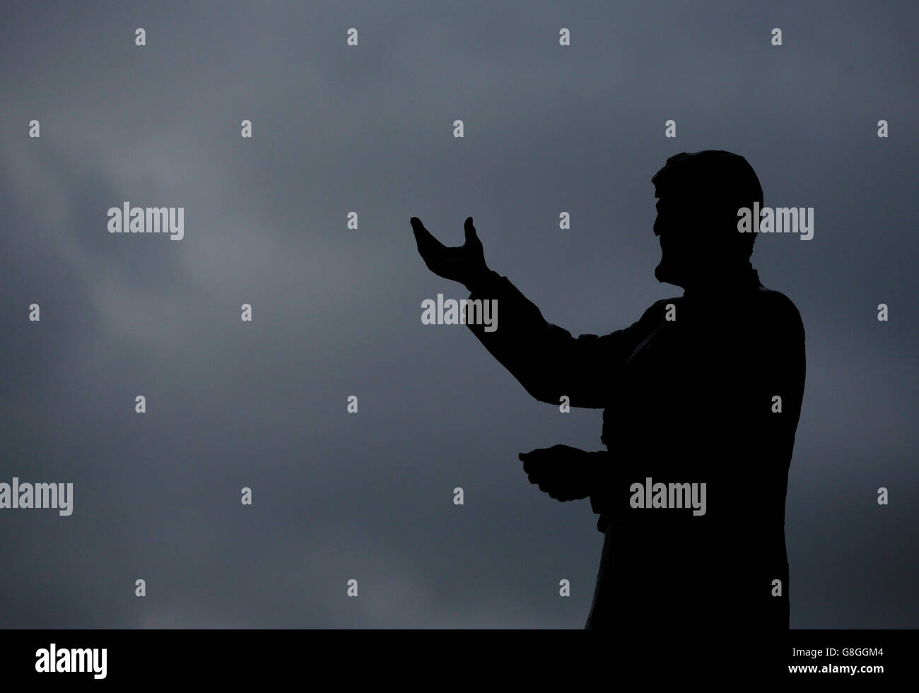 The jimmy hill statue near the ricoh arena hi-res stock photography and ...