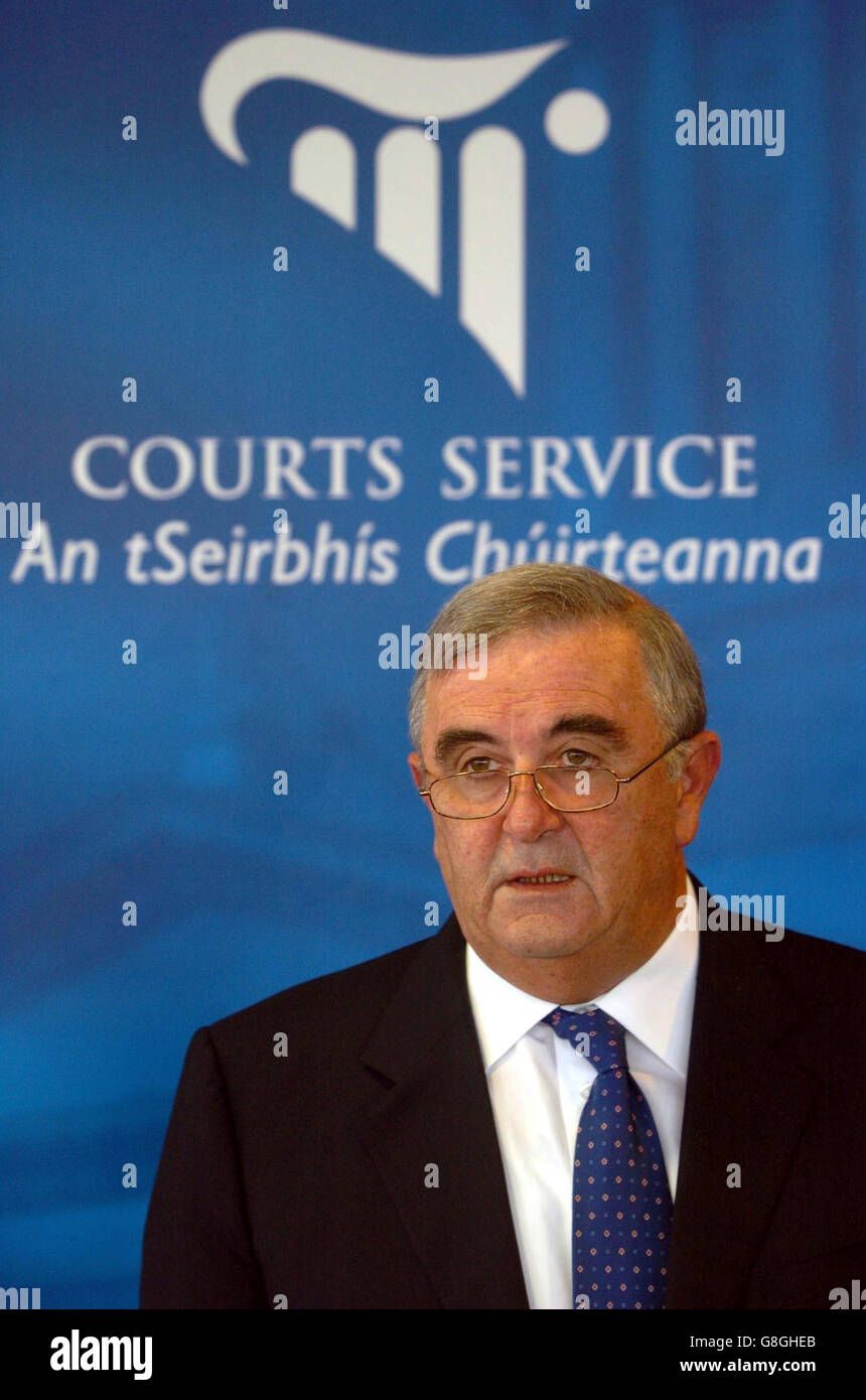 Annual courts service phoenix house hi-res stock photography and images ...