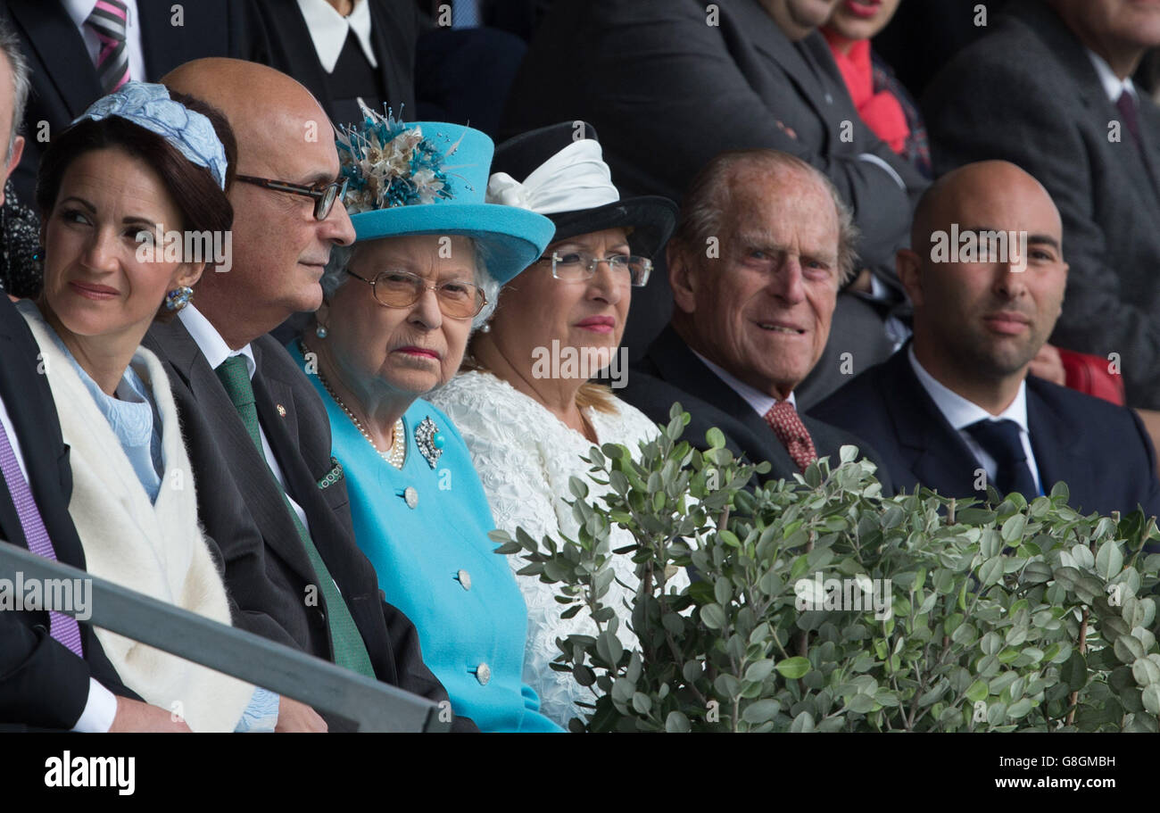 Queen elizabeth ii visit malta hi-res stock photography and images - Alamy