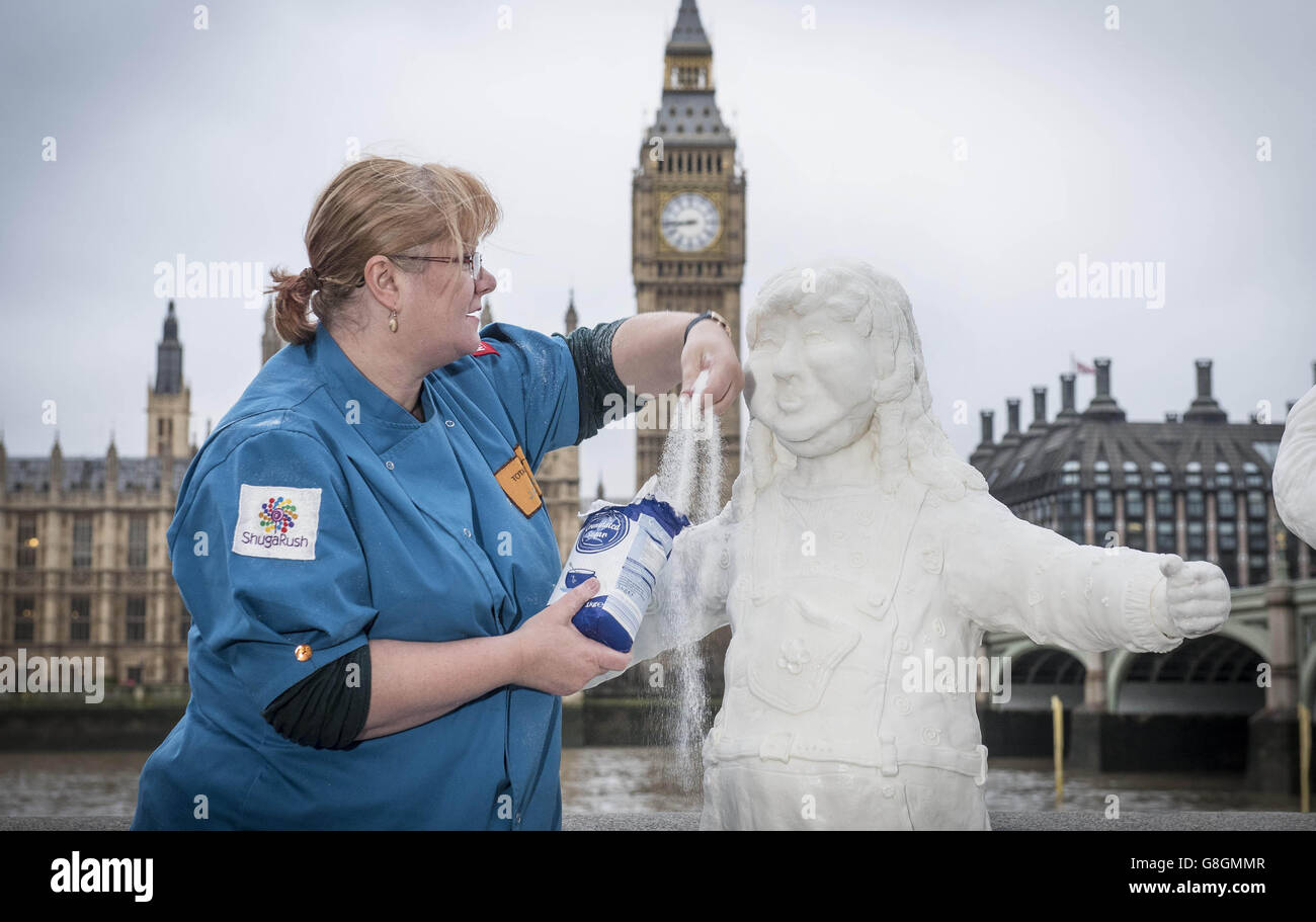 Food artist Jacqui Kelly with one of her sculptures by the Houses of ...