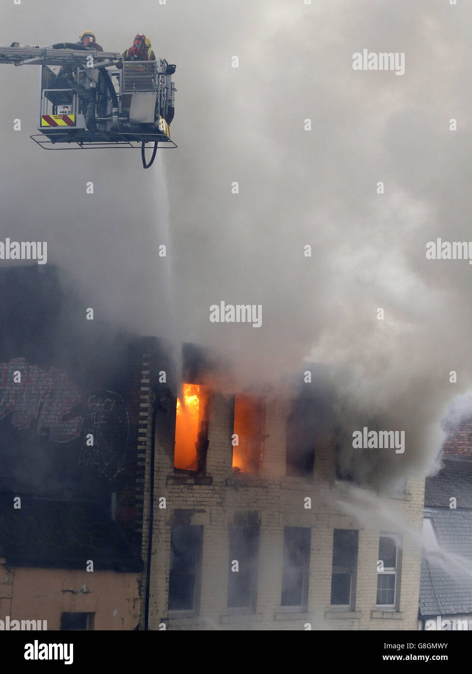 Fire crews scene fire in charlotte square hi-res stock photography and ...