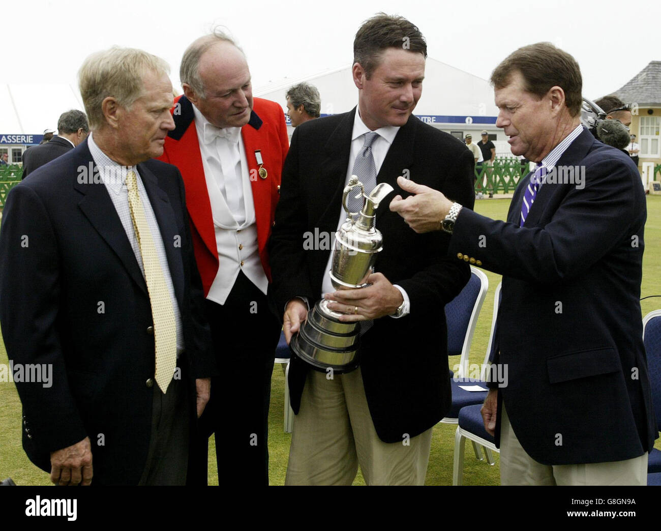 Captain richard todd hi-res stock photography and images - Alamy