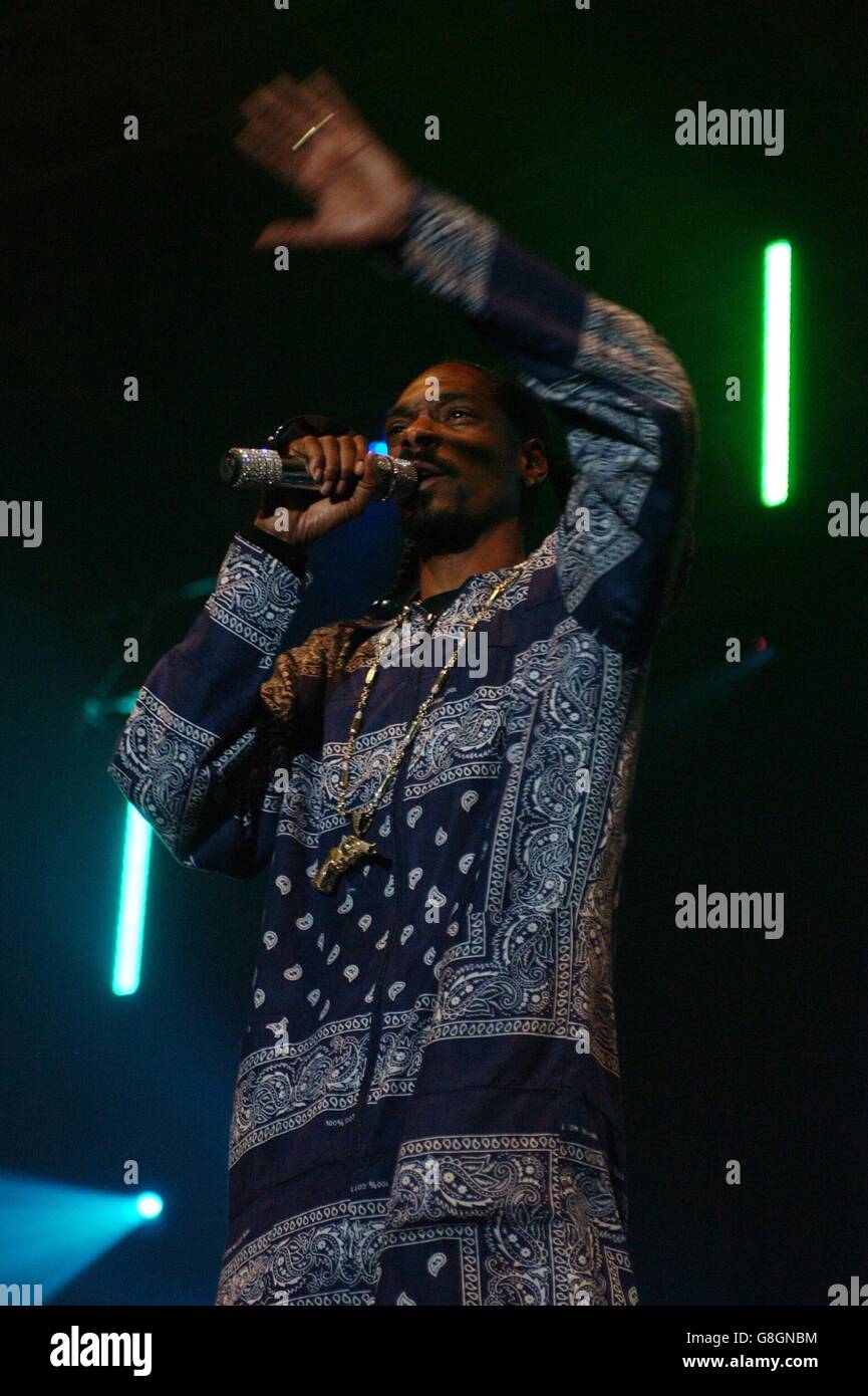 Snoop dogg wembley arena pavilion hi-res stock photography and images ... Snoop dogg wembley arena pavilion hi-res stock photography and images ...