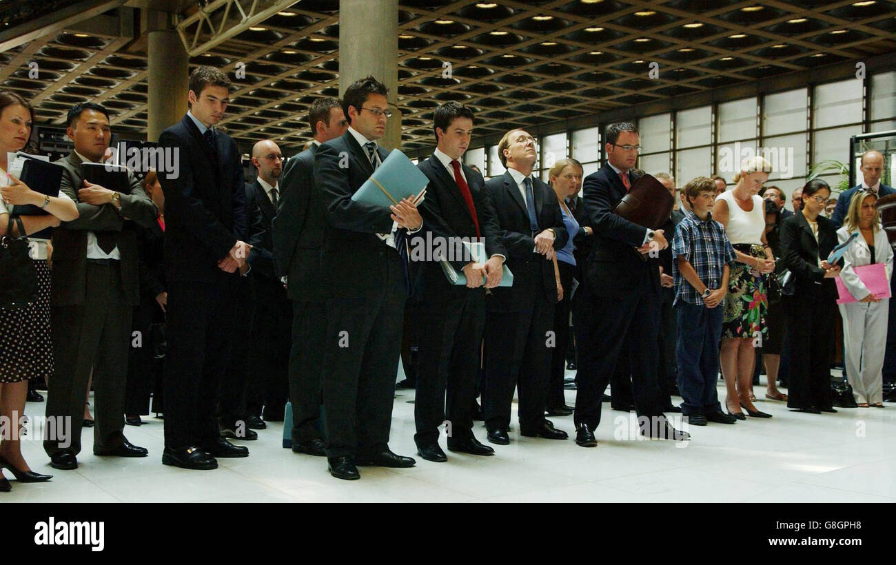 The Lutine Bell is rung at noon - the first time it has been rung since ...