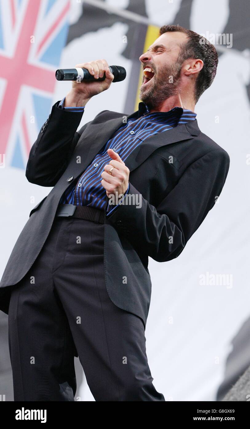 Live 8 Concert - The Final Push - Murrayfield Stadium Stock Photo - Alamy