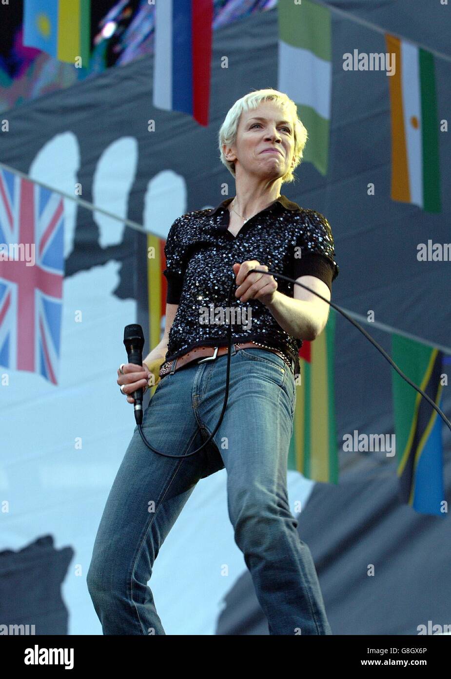 Live 8 Concert - The Final Push - Murrayfield Stadium Stock Photo - Alamy