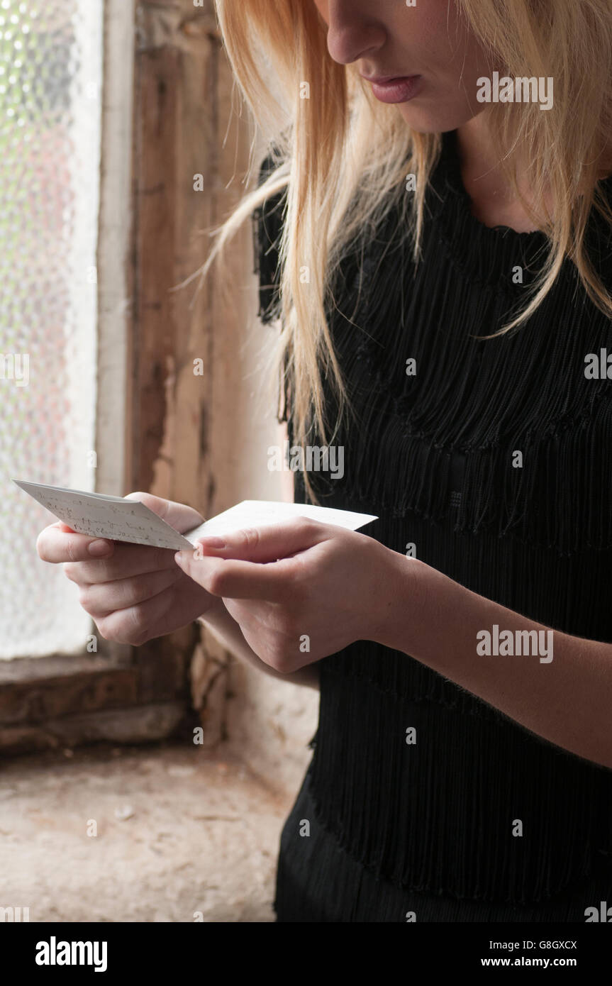 Letter by the window hi-res stock photography and images - Alamy