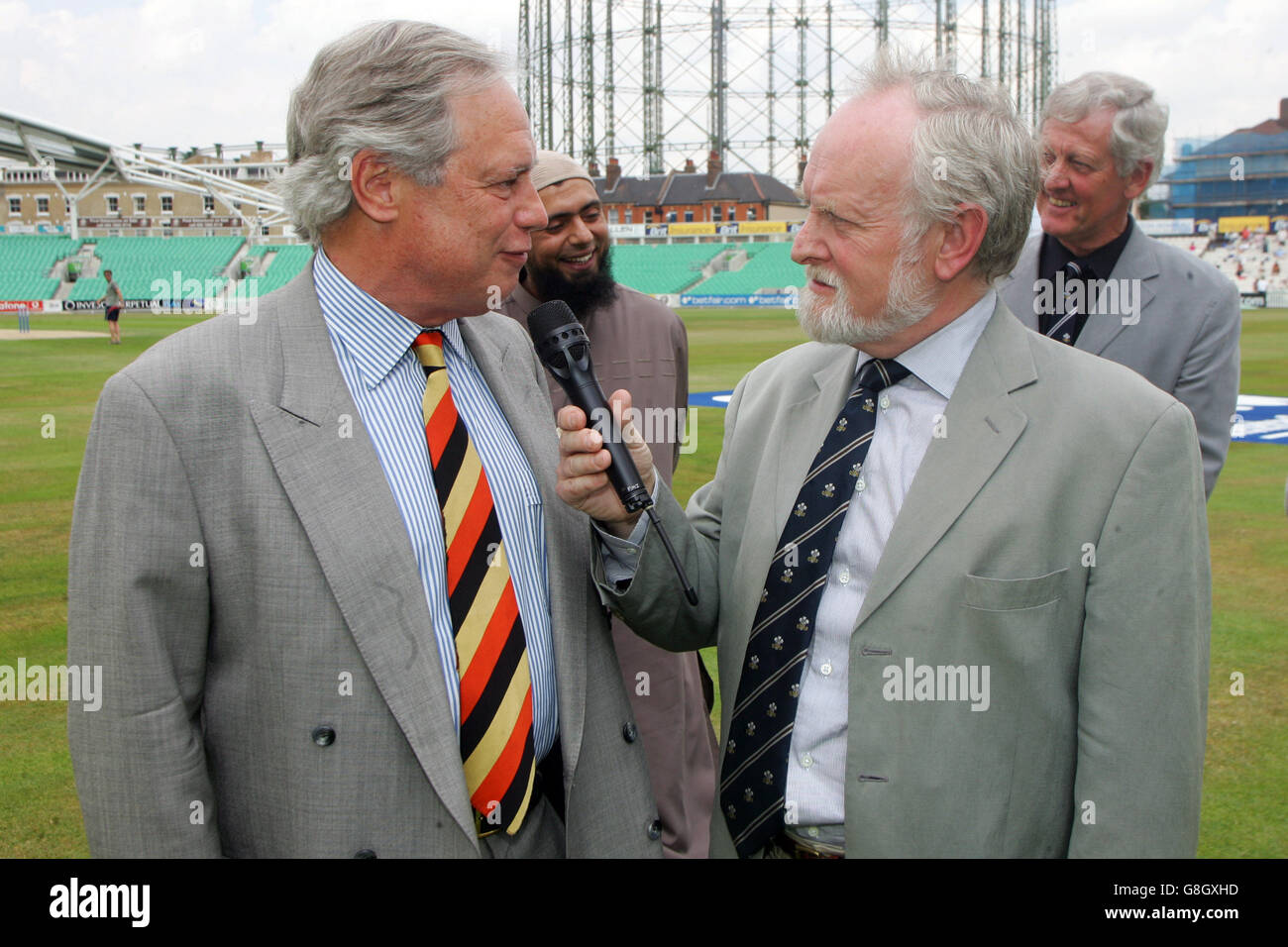 Robin jackman cricket hi-res stock photography and images - Alamy