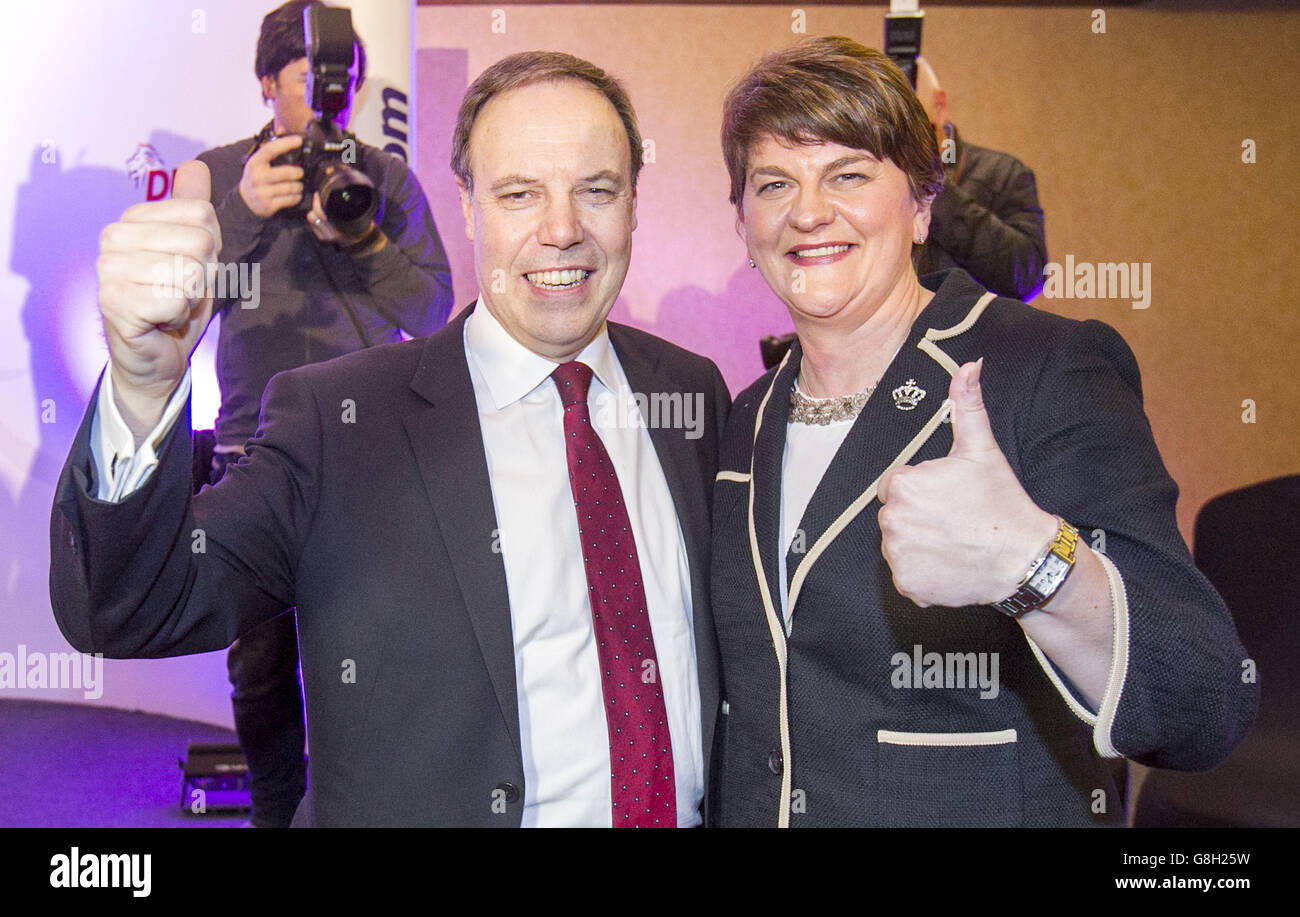 North belfast nigel dodds hi-res stock photography and images - Alamy