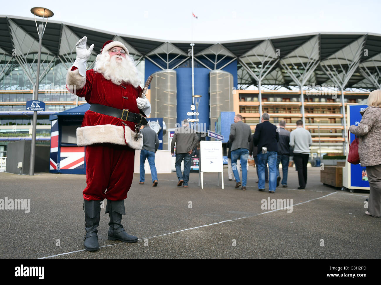 Father Christmas welcomes racegoers to Ascot during day one of the 2015 ...