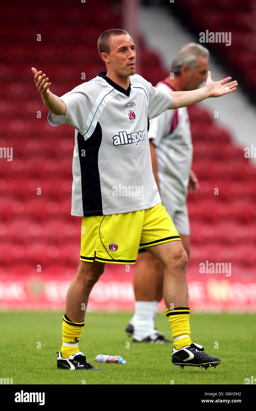 Griffin perry hi-res stock photography and images - Alamy