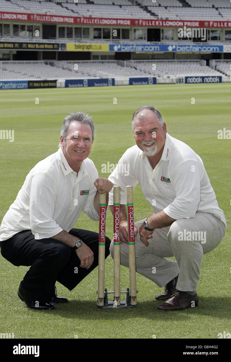 Former England captain Mike Gatting (R) and former Australia captain ...