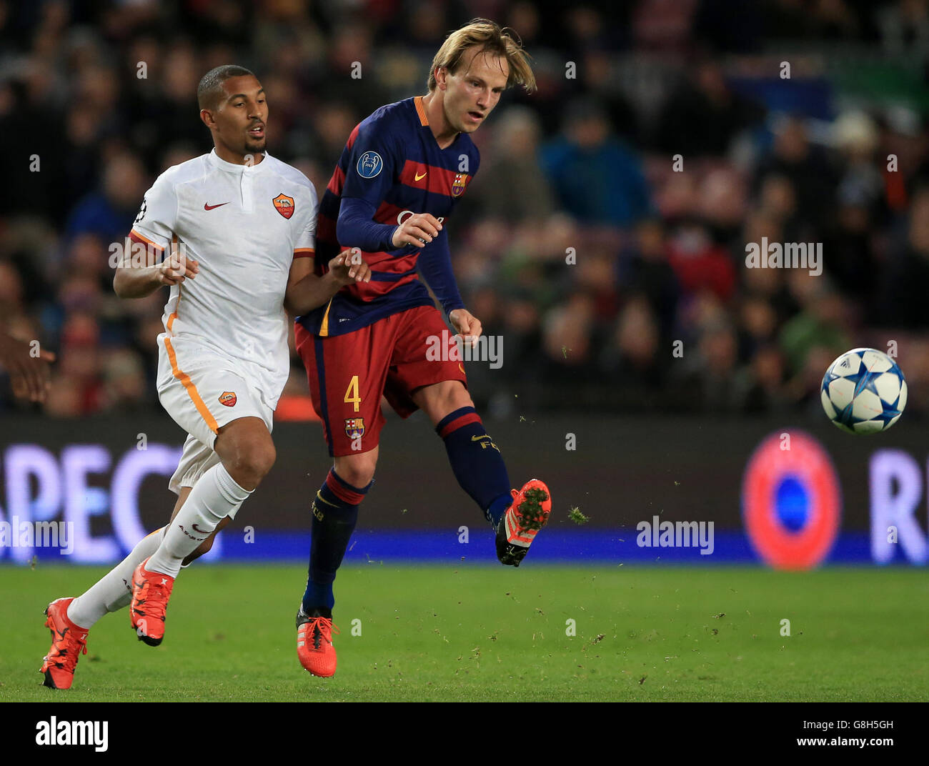 Barcelona v Roma - UEFA Champions League - Group E - Camp Nou Stock ...